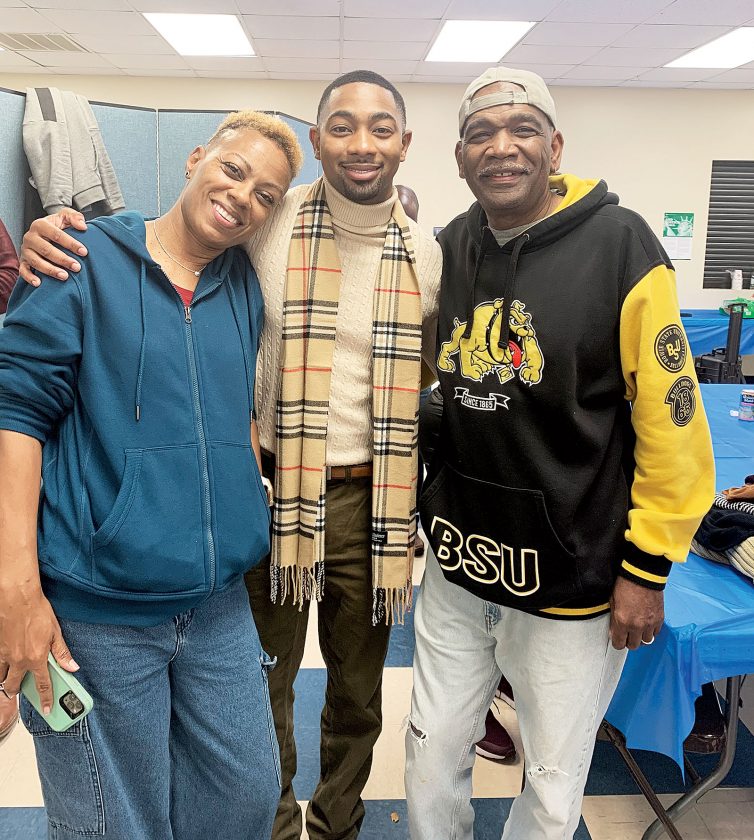 Former Ohio Valley University student stars in Christmas film | News ...